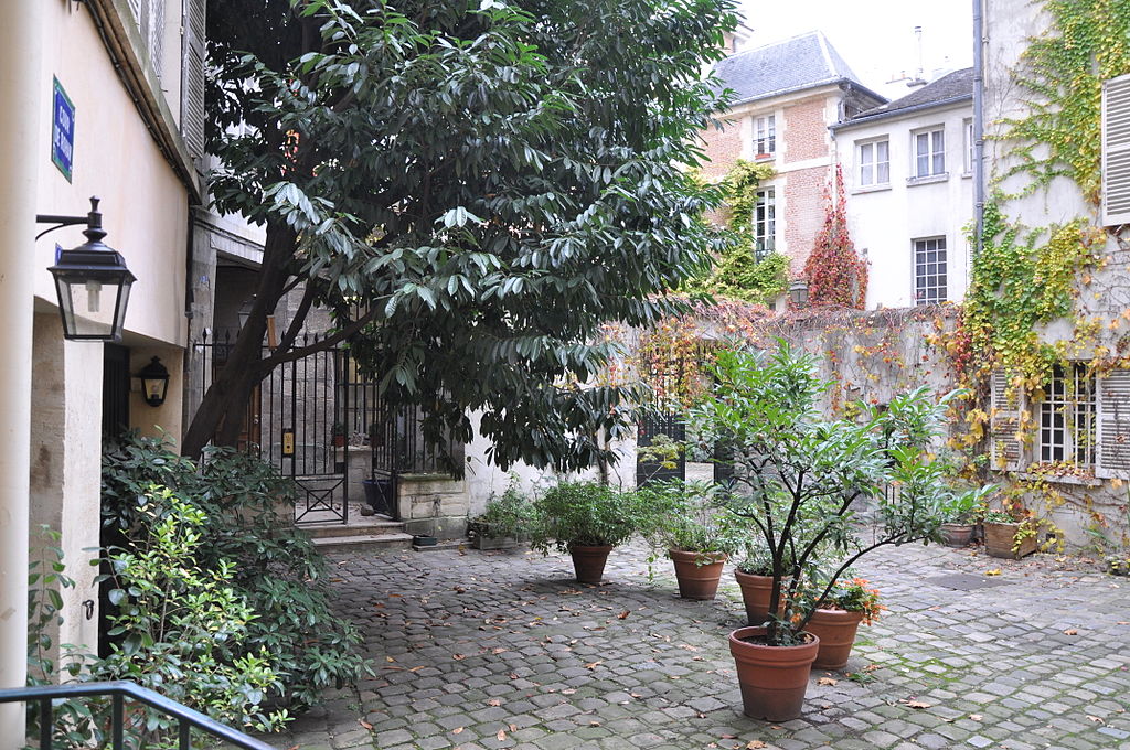 Cour de Rohan - Descubra Mais Sobre Este Local em Paris